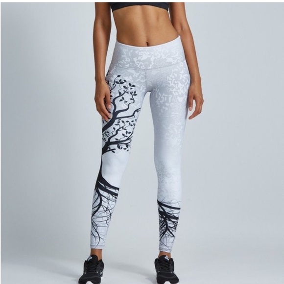 Noli | Pants & Jumpsuits | Noli Tree Of Life Leggings Xs | Poshmark